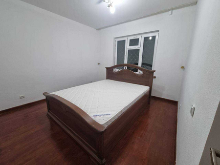 Дархан музей Т.Ханум 77-серия 3-комн 1/4 72 м² кирпич 2х6 парковка