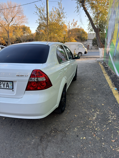 Nexia 3 sotiladi