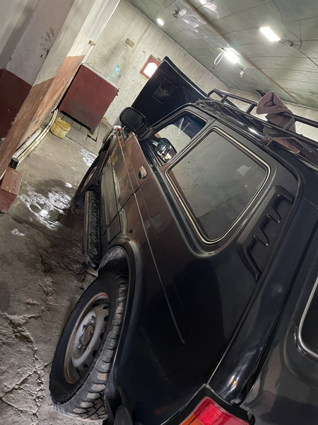 Niva 4x4 sotiladi