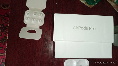 Air Pods pro  naushnik