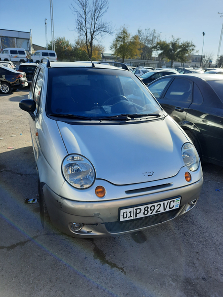 Best sotiladi 4000$
