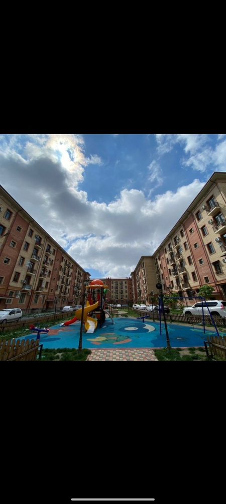 Сдам свою двух комнатную квартиру в центре города на Яккасарайском рай