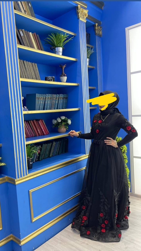 3 d gipyurli keng etakli ko'ynak