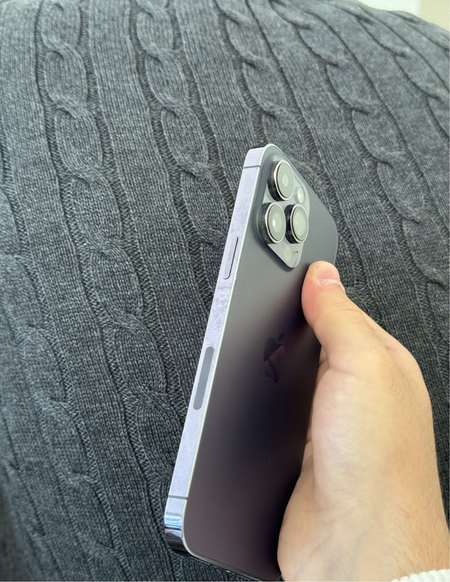 Iphone.   14 pro. max.