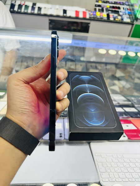 iPhone 12 Pro Max 128 gb blue