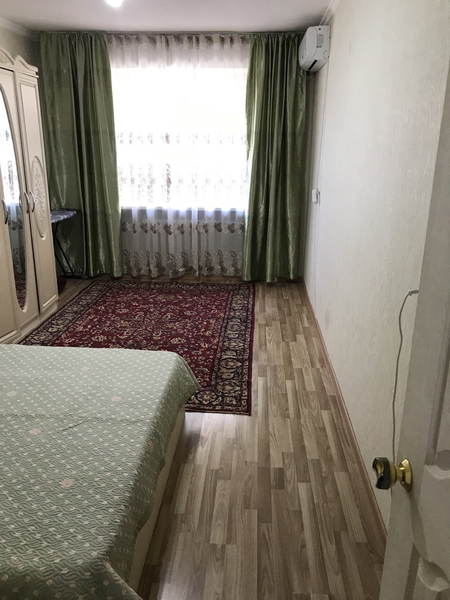 Аренда 2/2/5 Мирабадский район Госпитальный рынок. Иностаранцу