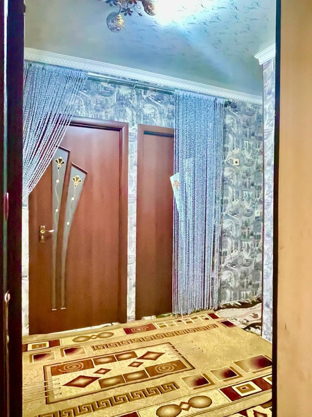 Срочно продается 3х комнатная квартира город Алмалык