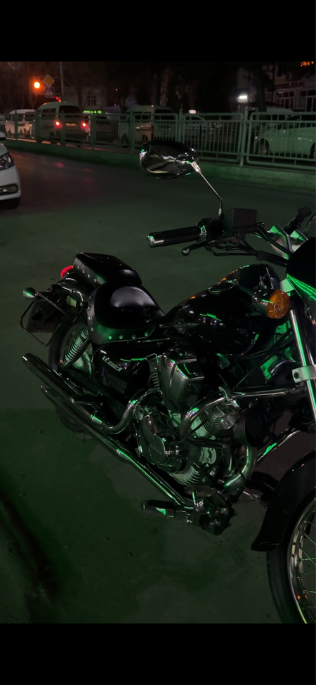 Lifan choper 250B.