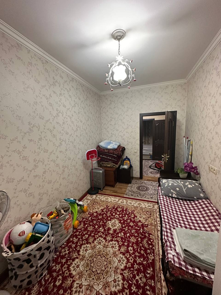 Продаётся квартира 3/3/4 Юнусабад 7 кв.