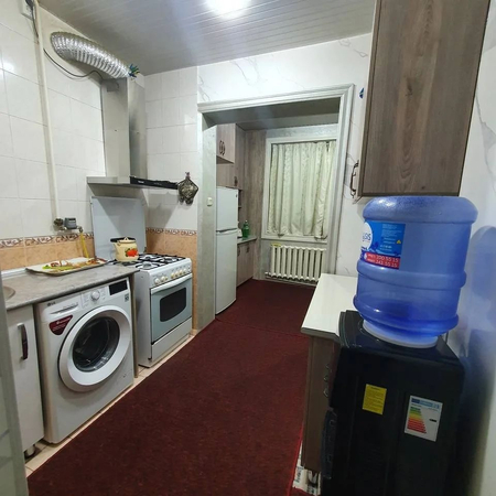 Юнусабад 15кв 1 этаж 5 ком