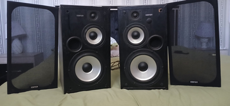 Колонки Edifier R2700