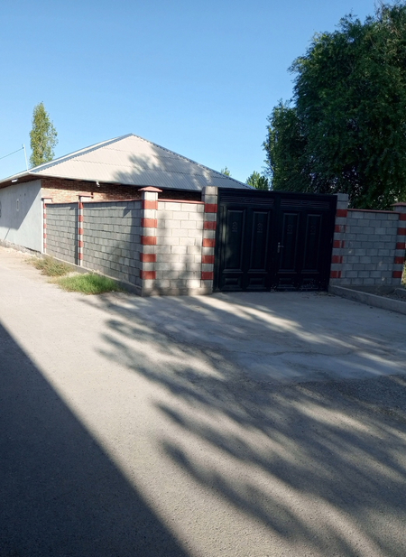 Продается дом кирпичный уй сотилади пищик гишда 100%