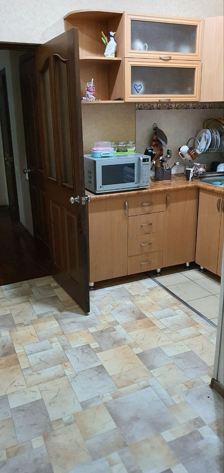 Срочно продаётся Высокопотолочка. 87кв.м.