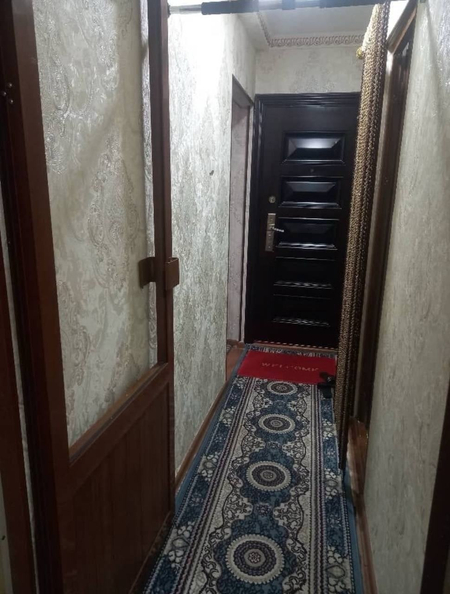Заканадда орзон квартира арендага берилади 1.700.00