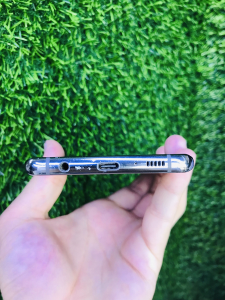 Samsung S10 + 128GB/8