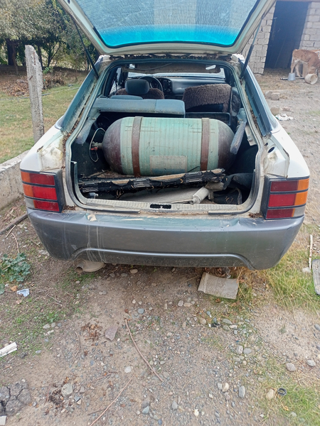 Mashina Ford skarpion