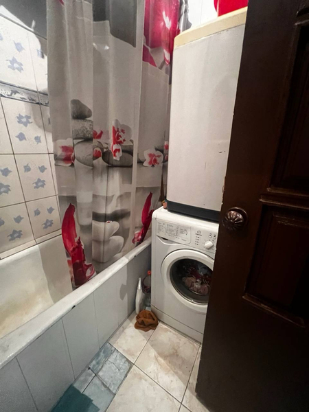 Аренда Спутник 4 2/4/4 300&