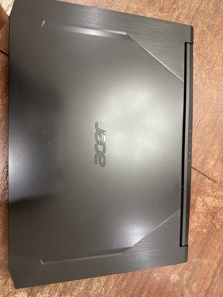 Продаю ноутбук Acer nitro 5