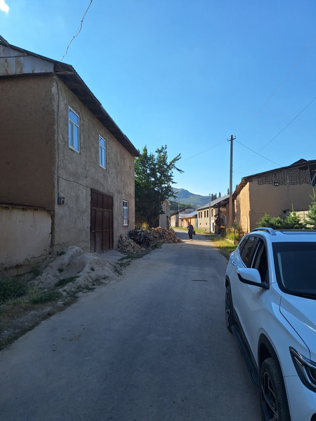 Продаётся земля 4 соток, на застройку дачи