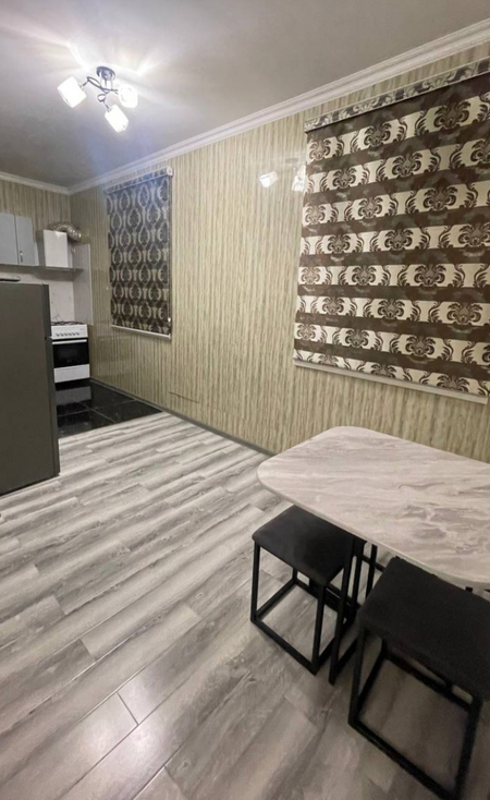 Аренда квартира в ул. Паркентском 3-х