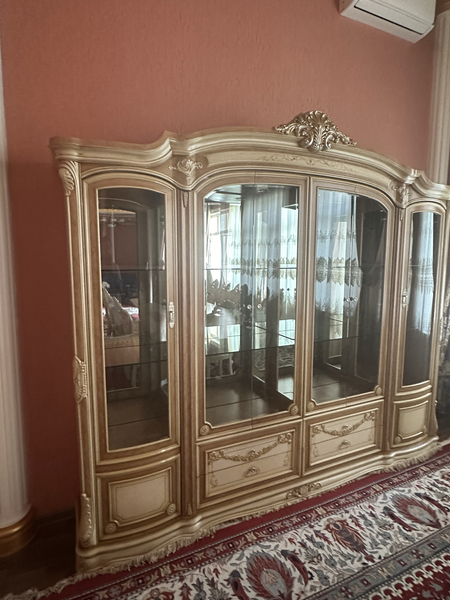 Mebel spalniy komplekt