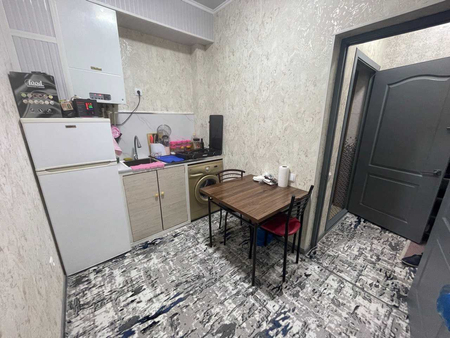 Продаётся уютная 1 комнатная 30м2 на Карасу 6 с ремонтом [156735]