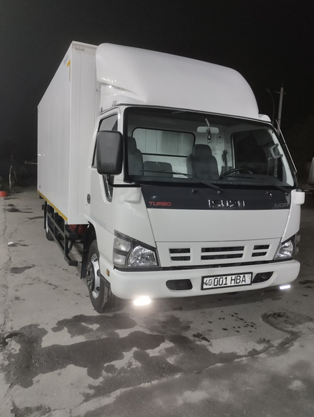 Isuzu sotiladi srochno