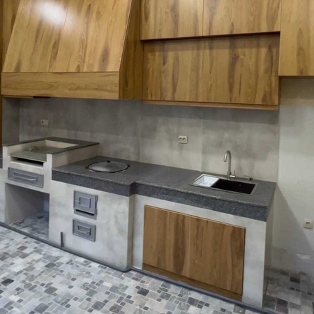 Продается Шикарный Евро дом с 2 сотками и 5 комнатами Цен Лун.