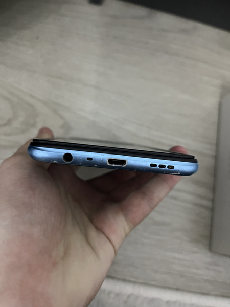 Продам Oppo A15s в хорошем состоянии