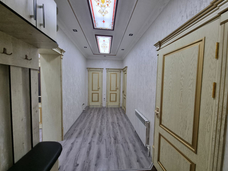 Продаётся 4х комнатная квартира