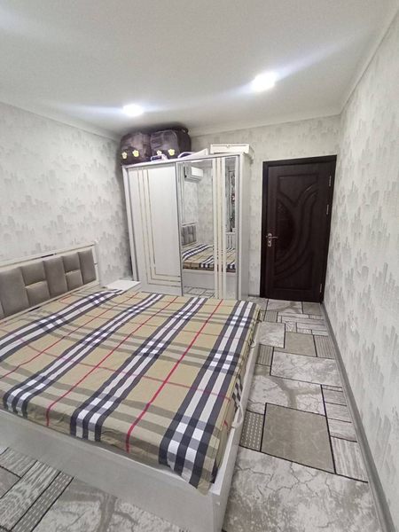 N1405 Shayxontohur tumani Charx-Novza 4-5/4/4