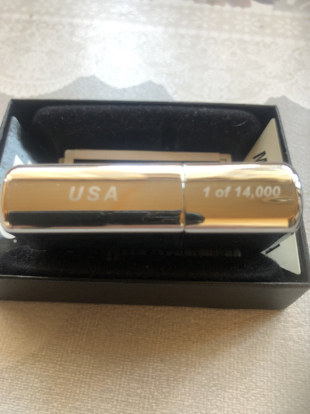 Зажигалка Zippo Limited