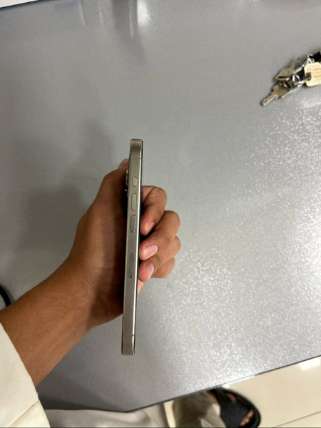 Iphone 15 pro 256