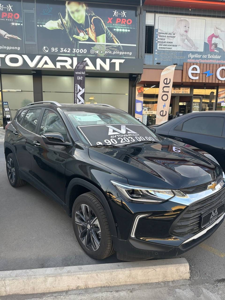 /./ TRACKER qora turbo primier 2023 yil /./