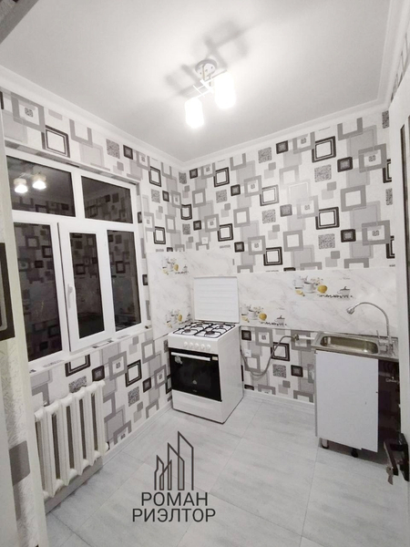 Продам 3/4/5 ост. художников, метро БИЙ, Максим Горький
