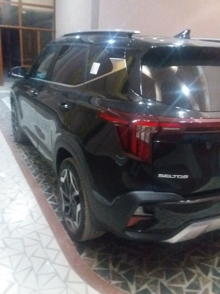 kia seltos full pozitsiya sotiladi