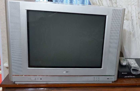 Телевизор LG RT21F