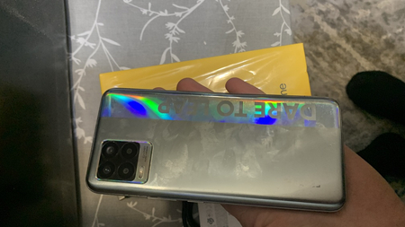 Realme 8 6+6gb 128gb srochna