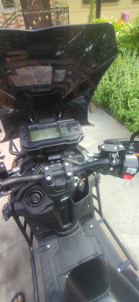 Moto Drongo sotiladi