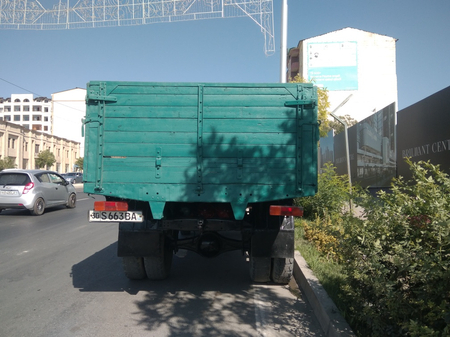 Gaz 53  bortovoy