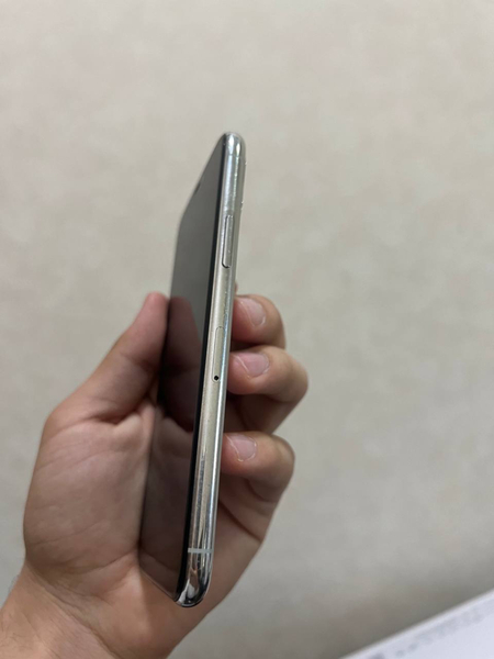 iPhone 11pro СОТИЛАДИ!!