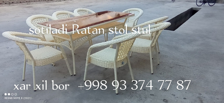 Ratan stol stullar oshxona va bogʻlar uchun