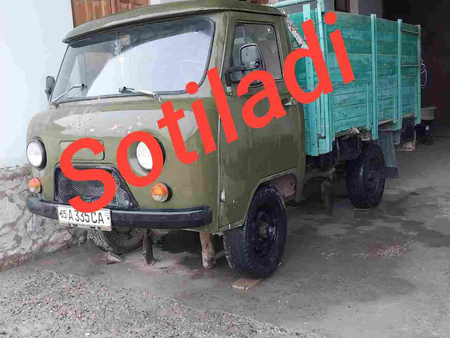 UAZ sotiladi 87 yil