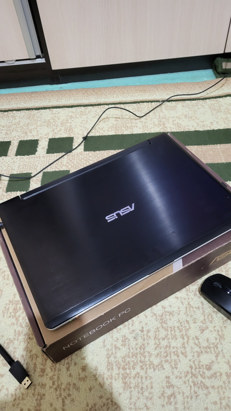 Noutbuk Asus k56cm
