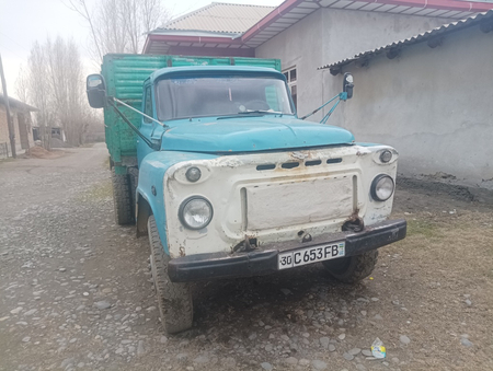 Gaz 53 samosval sotiladi