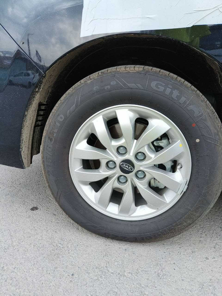 JAC M4 Mikroaftobus  11  va 9 o'rindiqli ( B va D kategoriya )