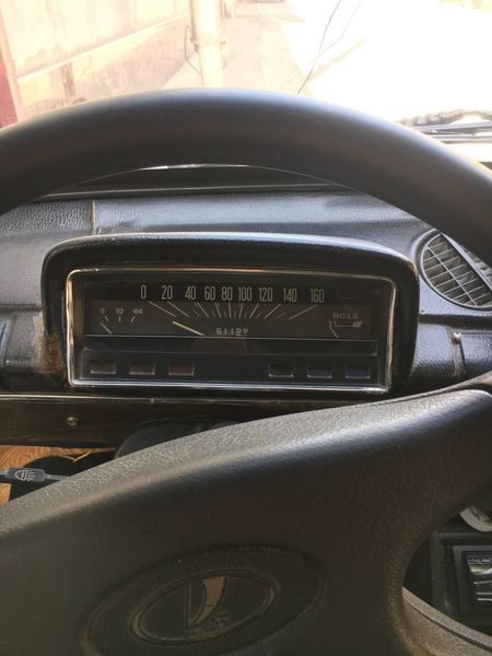 vaz 21013 sotiladi