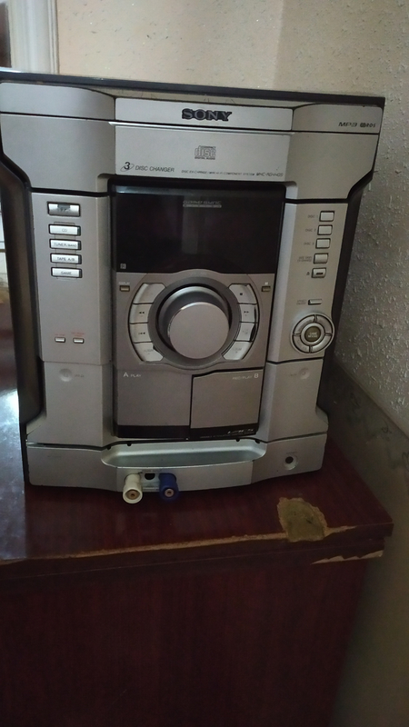 Sony sentir sotoladi