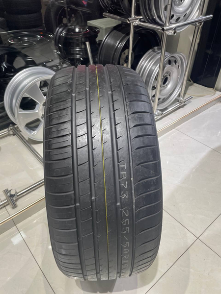 NEXEN N Fera RU1 R19
