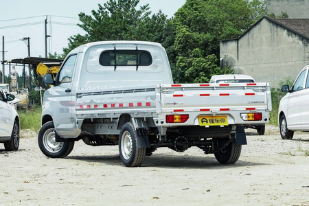 Wuling Rongguang new truck single row